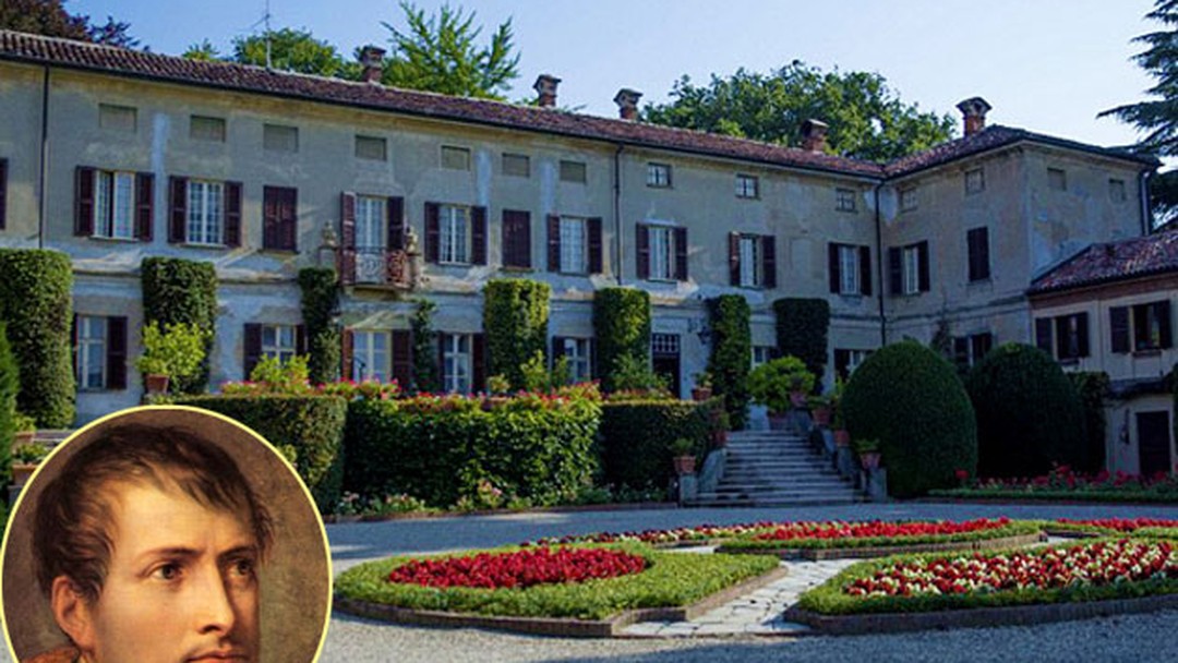 Un paseo por la increí­ble mansión en la que vivió Napoleón Bonaparte