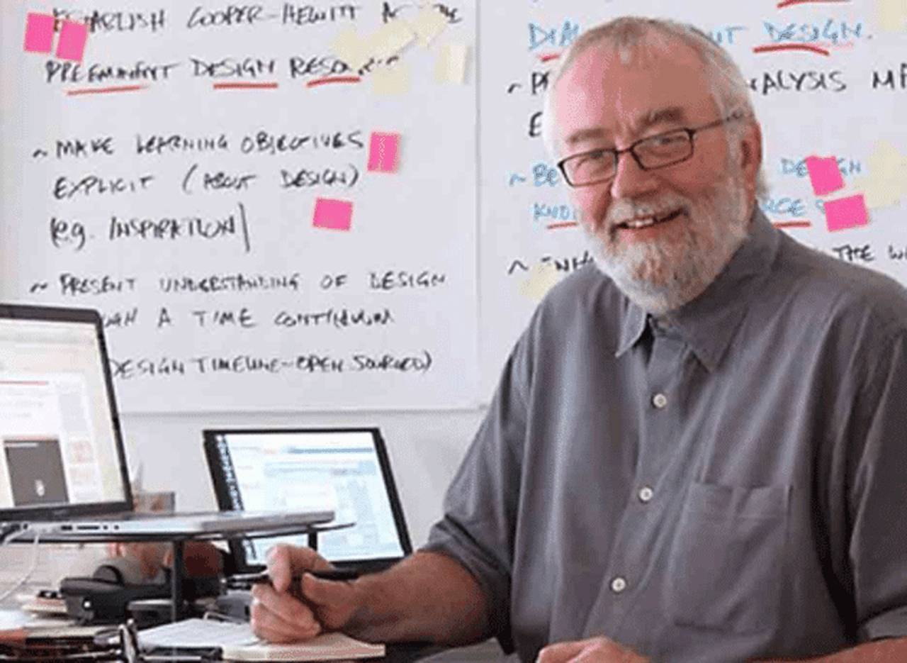 Murió Bill Moggridge, el inventor de la computadora portátil moderna