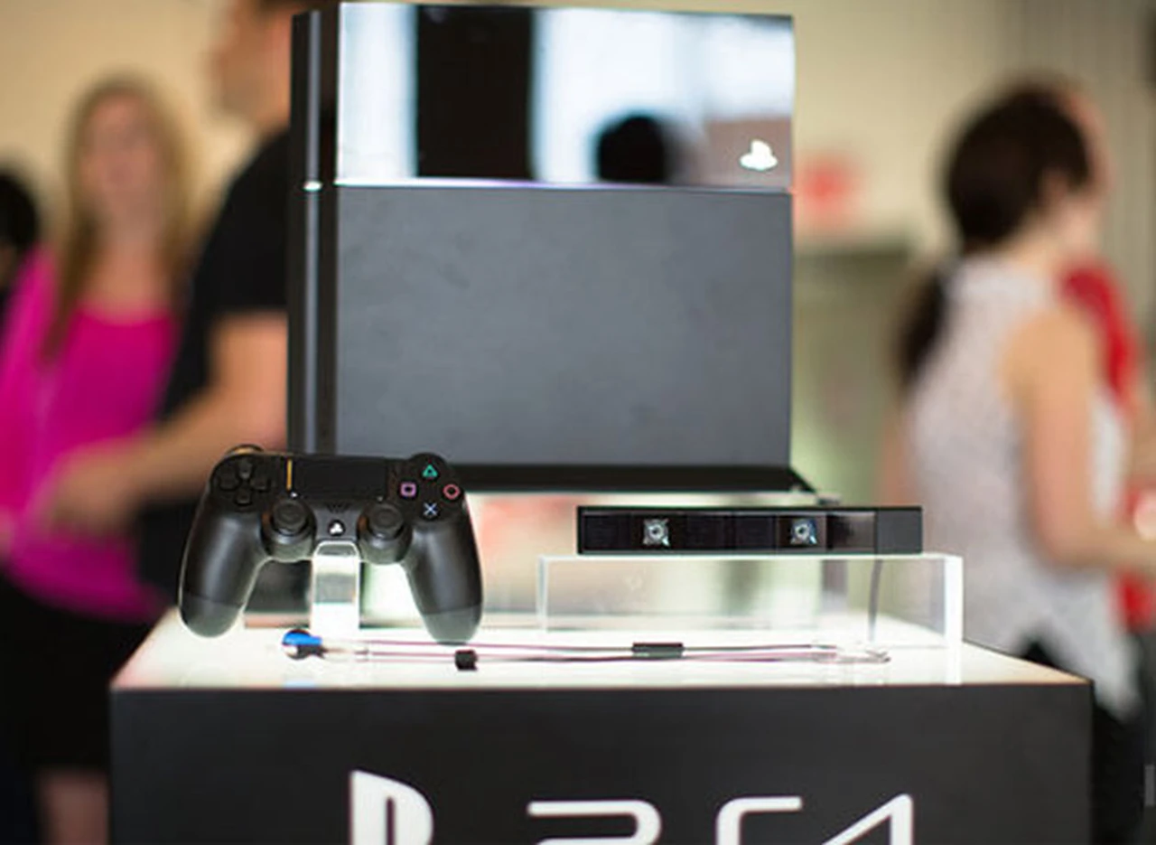 Sony vende casi 1 millón de consolas en de debut de la Play Station 4