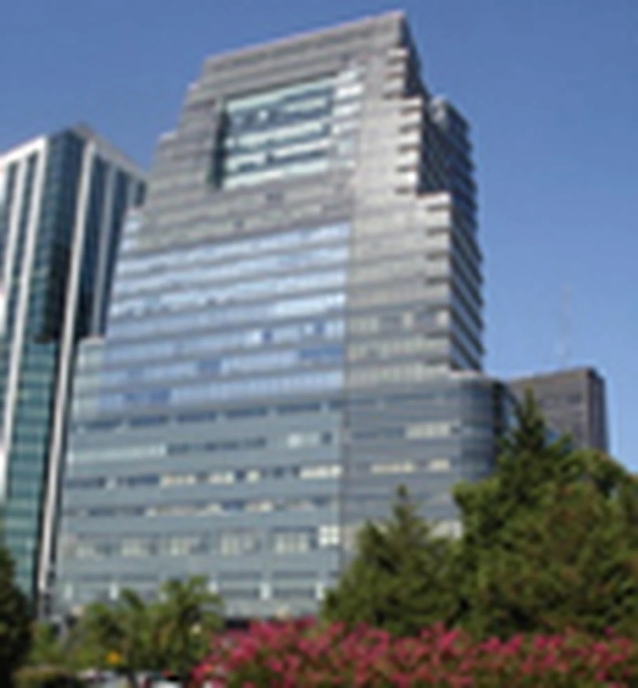 Techint compra a Irsa el edificio de La Nación