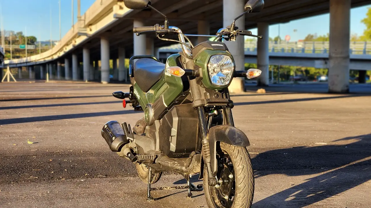 ¿Cómo anda la moto Honda NAVi para uso diario?