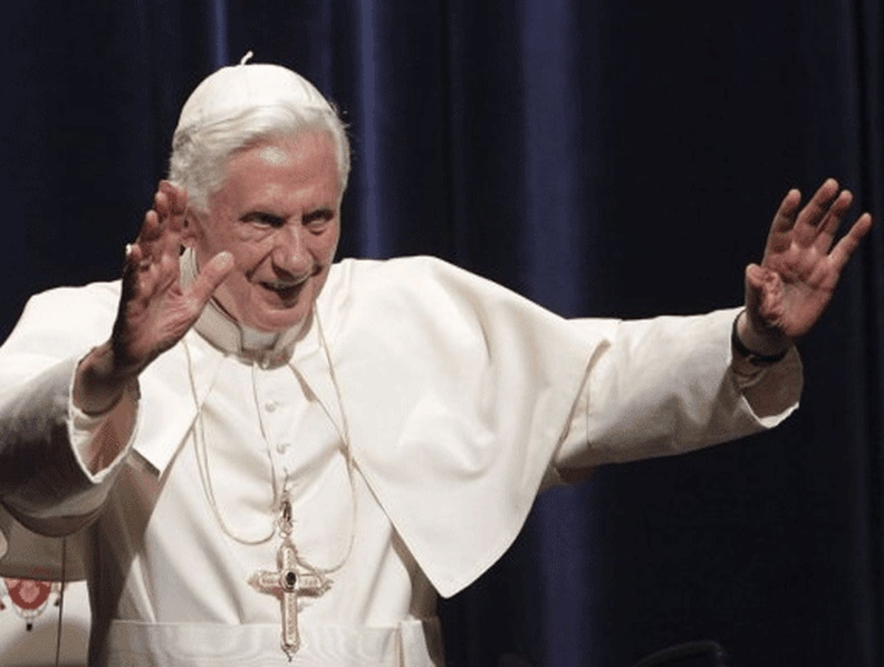 Renunció el Papa Benedicto XVI