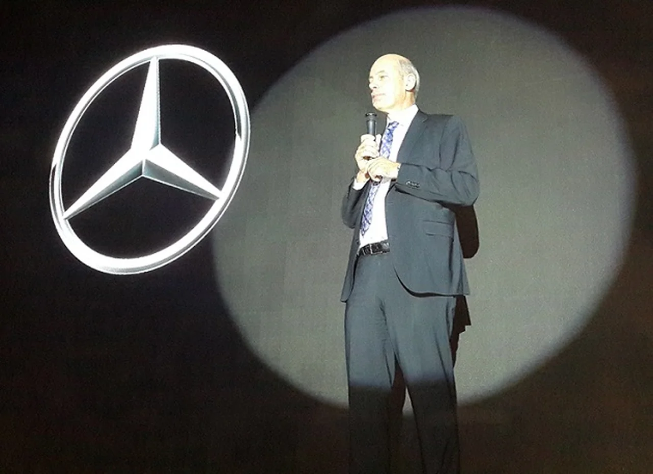 Para el CEO de Mercedes Benz, es importante levantar el cepo cambiario ...