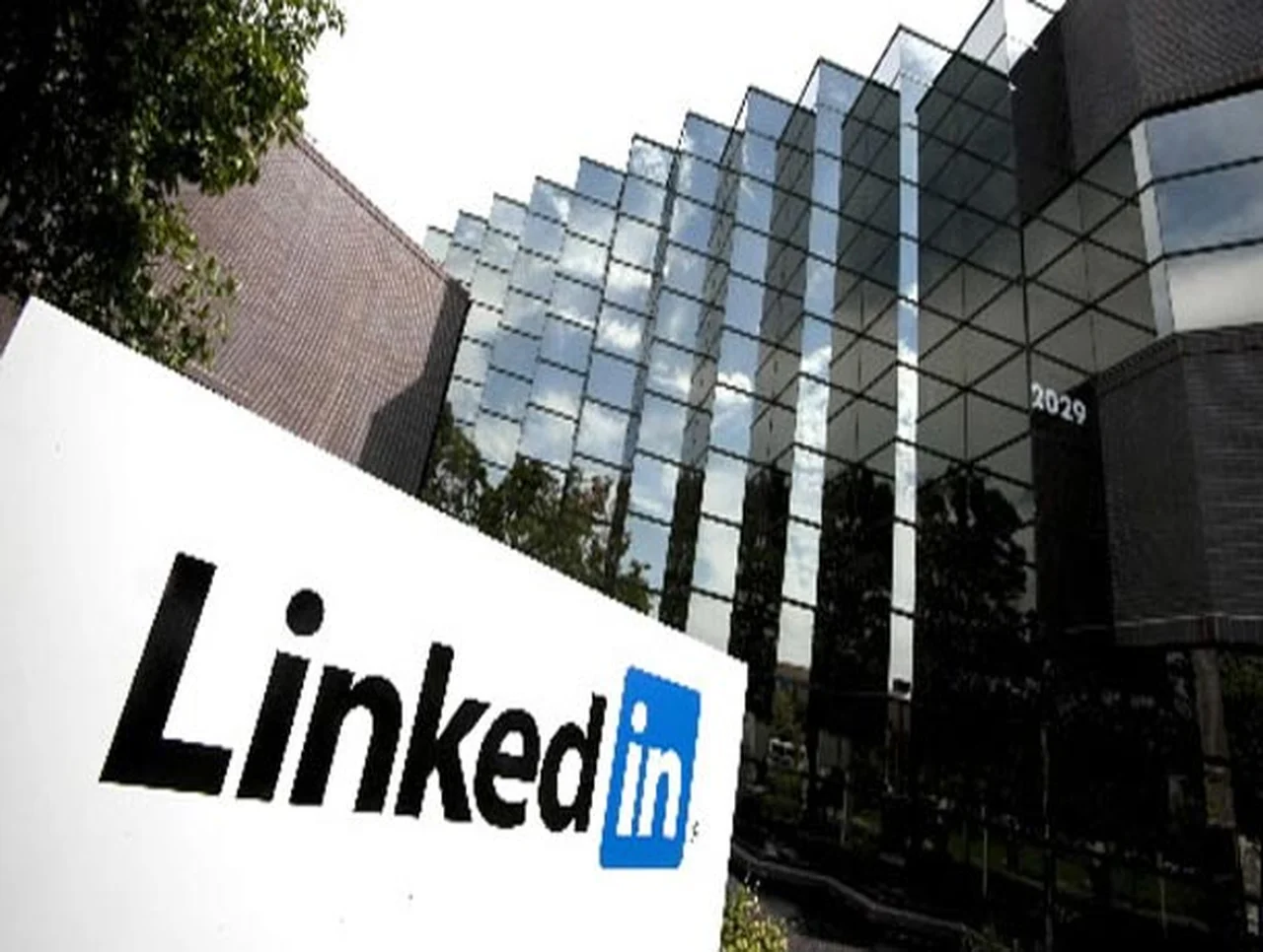 La red LinkedIn gana 2 usuarios cada segundo