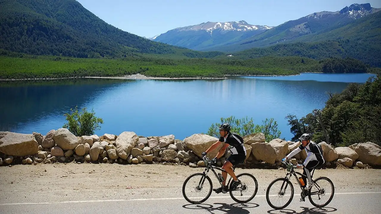 5 mejores destinos de Argentina para recorrer en bicicleta