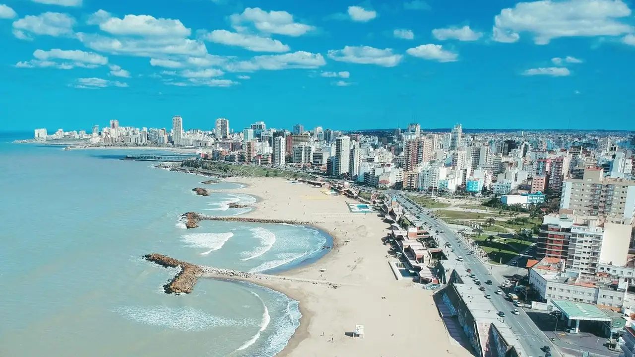 Cuánto sale una estadía en Mar del Plata en el verano 2025