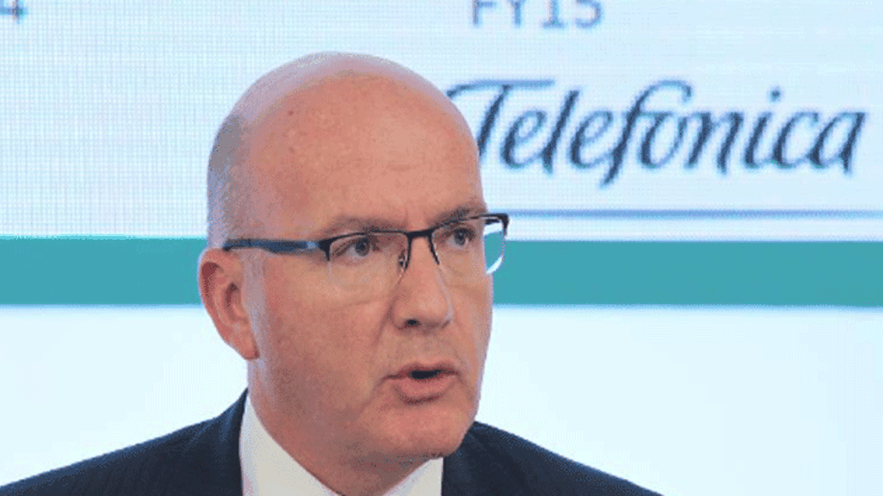 El CEO de Telefónica compra 13.500 acciones por debajo de 8 euros