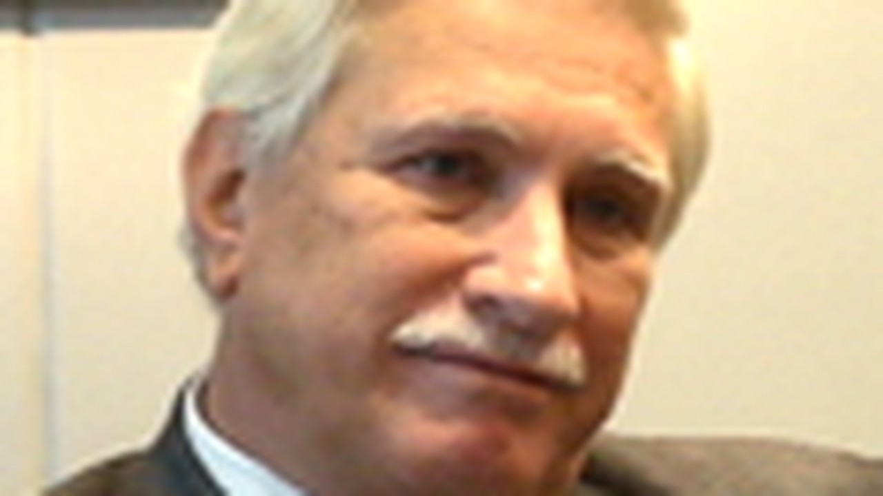 "Para atenuar la inflación hay que consumir menos"