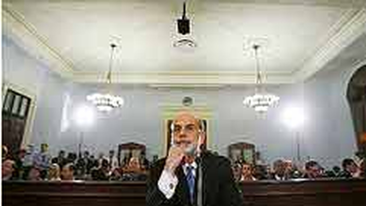 Ben Bernanke apuesta a la recuperación de la economí­a de EE.UU.
