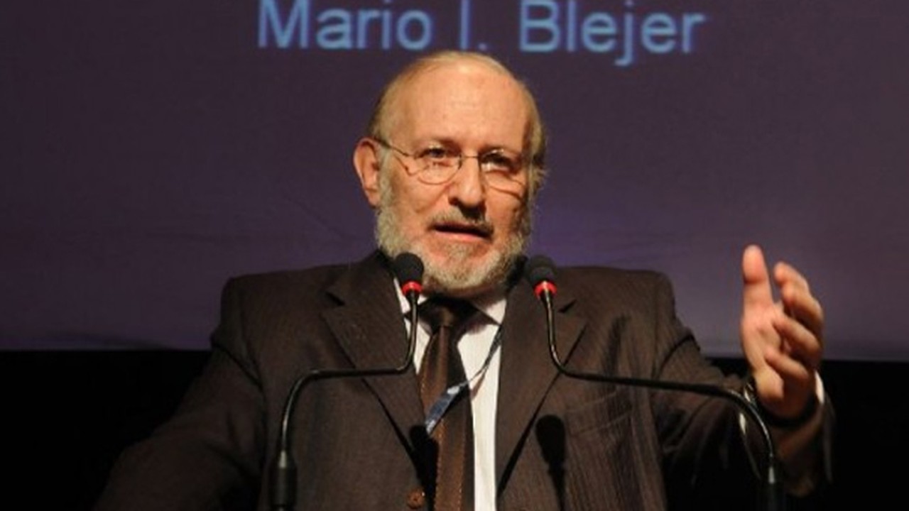 Blejer llegó al paí­s y podrí­a reunirse con la Presidenta