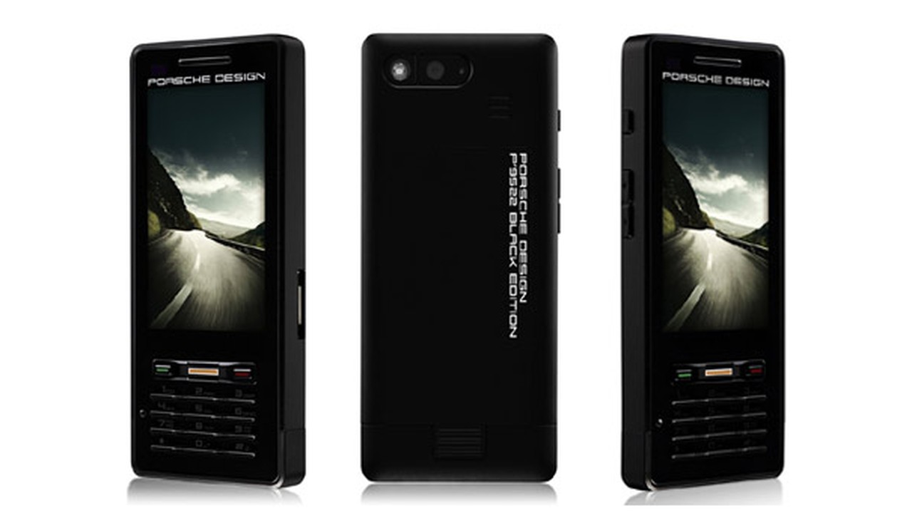 Un celular, el nuevo lujo de Porsche
