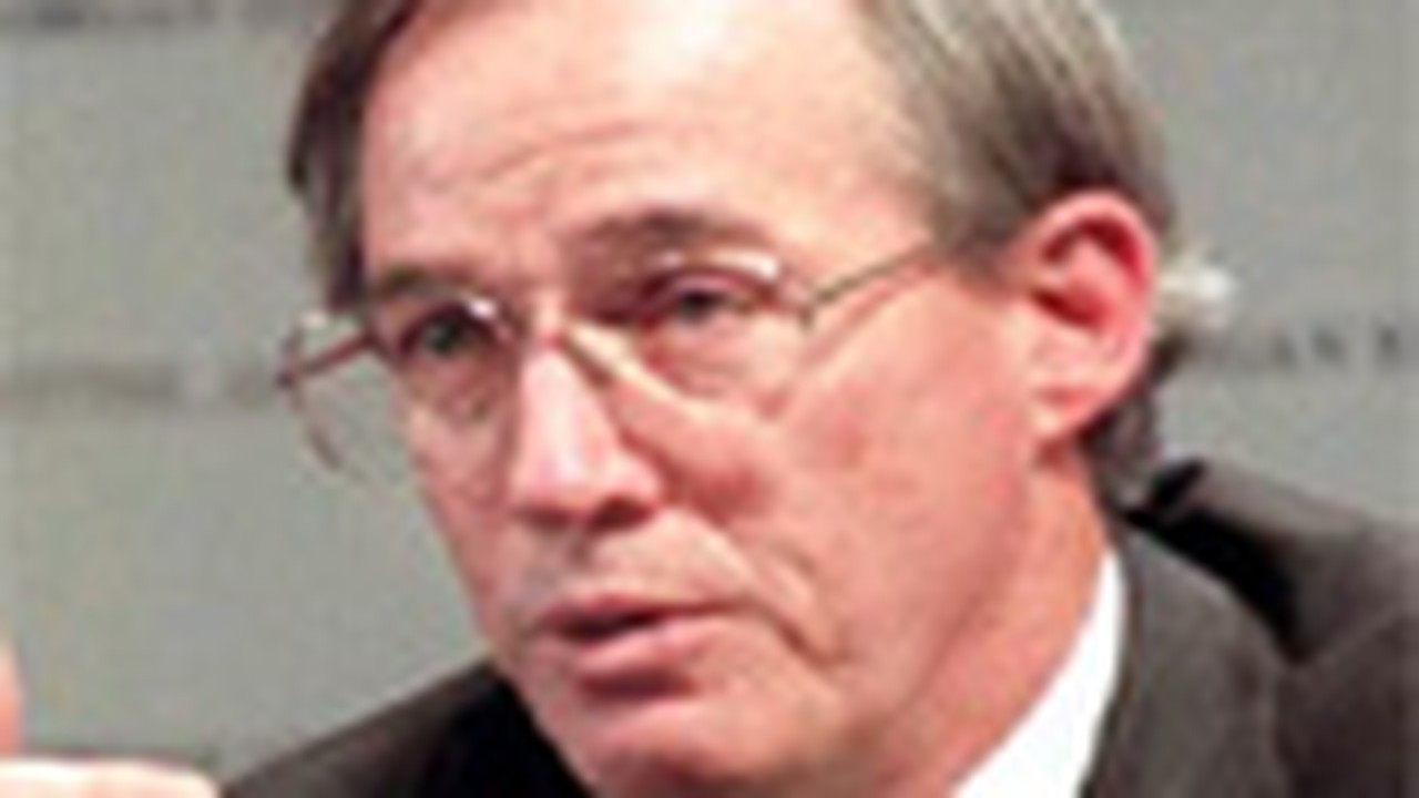 El CEO de Morgan Stanley forzado a renunciar tras fuertes presiones El CEO de Morgan Stanley forzado a renunciar tras fuertes presiones