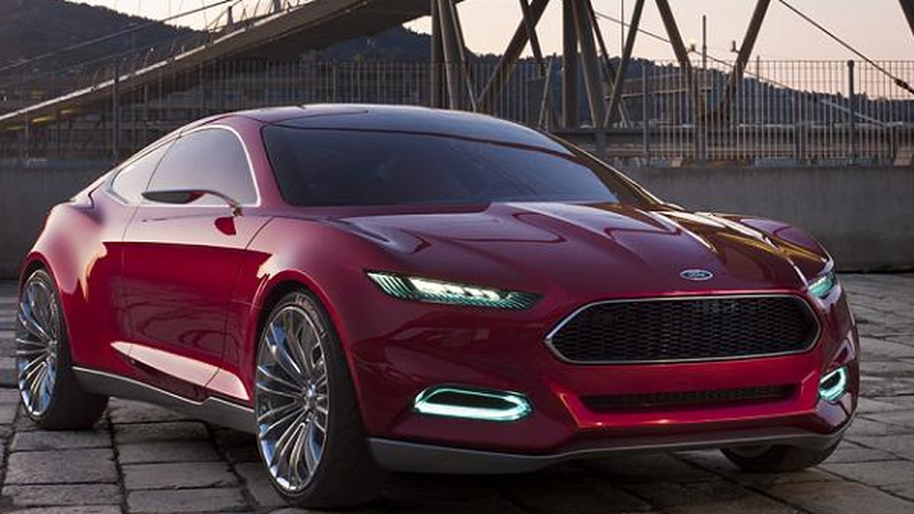 Ford presentó el concept Evos que anticipa el diseño de sus nuevos modelos