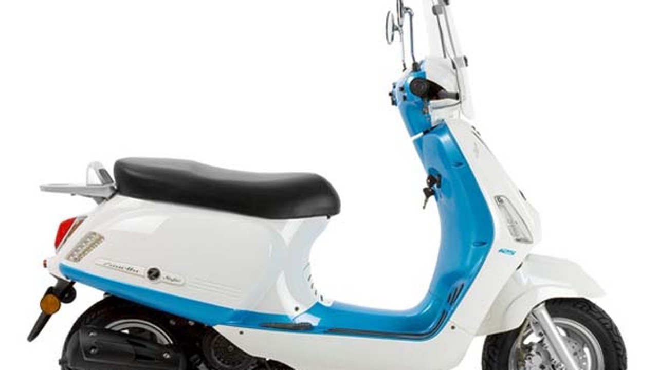 Zanella lanza una moto retro con diseño italiano