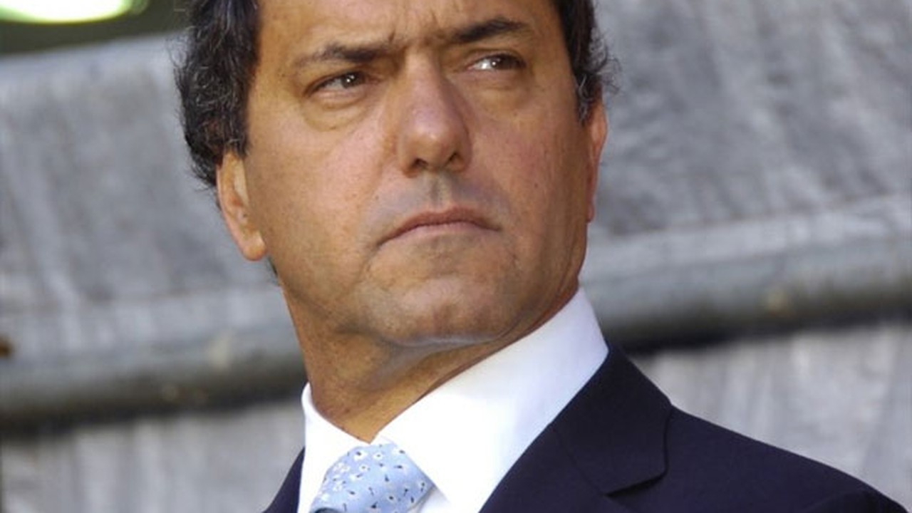 Scioli Sube La Patente Para Reactivar Obras En Las Rutas Bonaerenses