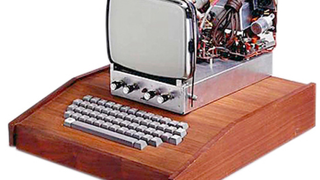 Christie's subasta una Apple I, la primera computadora fabricada por ...