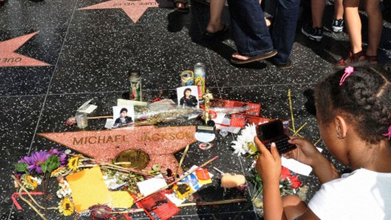 La revista Forbes publicó quién es la celebridad muerta con más ganancias