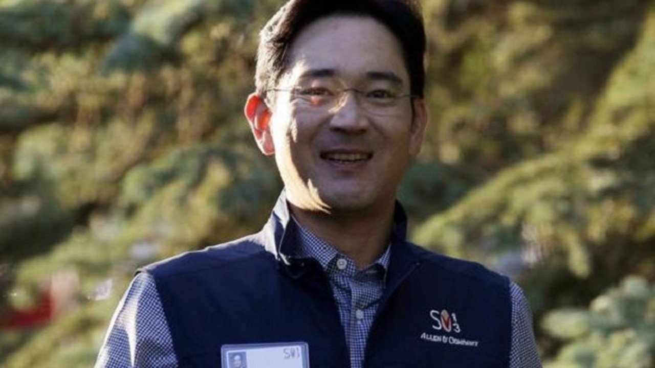 A los 45 años heredará un imperio: llegó la hora del "prí­ncipe" Jay ...