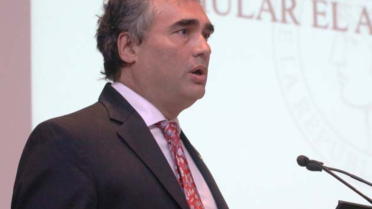 Vanoli dejó en suspenso su decisión de continuar al frente del Central ...