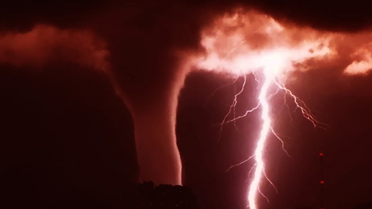 ¿Cuál es la diferencia entre un huracán y un tornado?