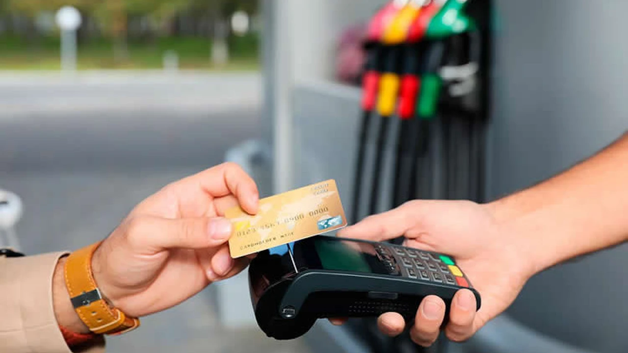 Por qué, a partir de ahora, pagar con tarjeta en comercios será diferente