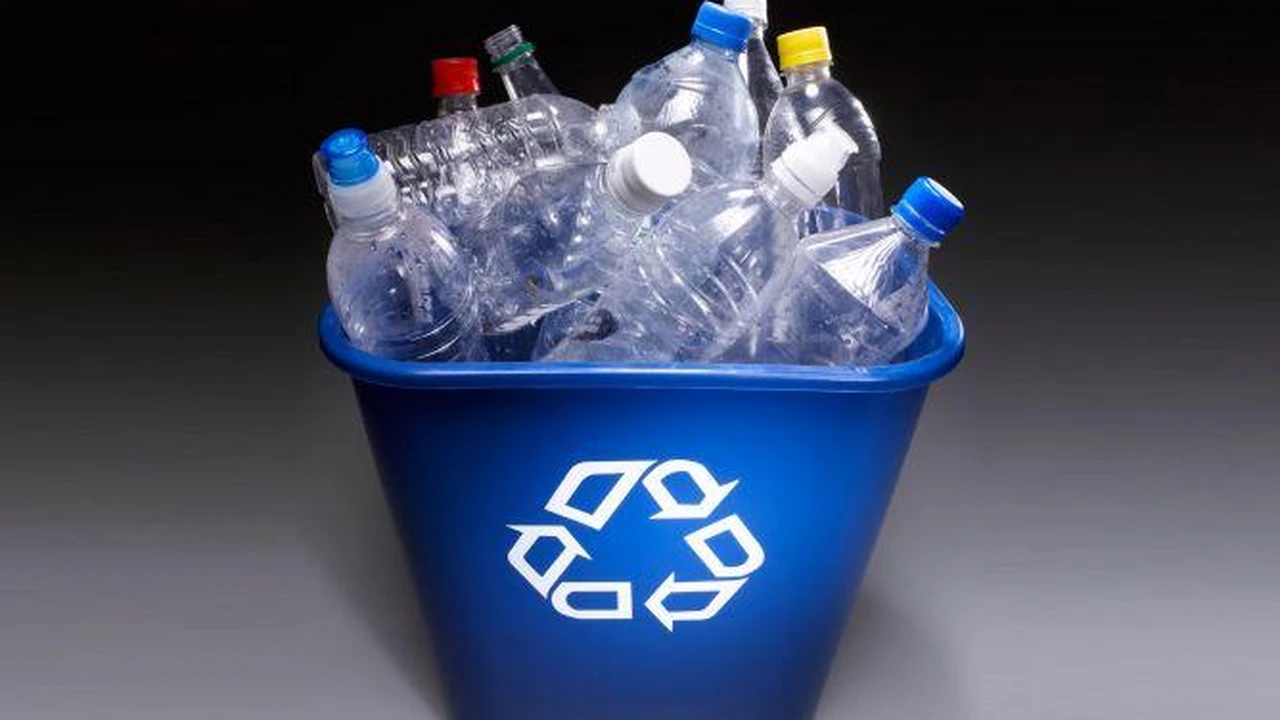 Qué significan los 7 símbolos del reciclaje de plástico