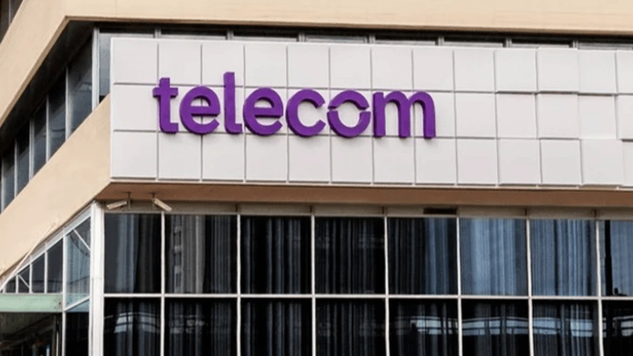 Telecom busca empleados en Argentina y paga hasta 900 mil pesos