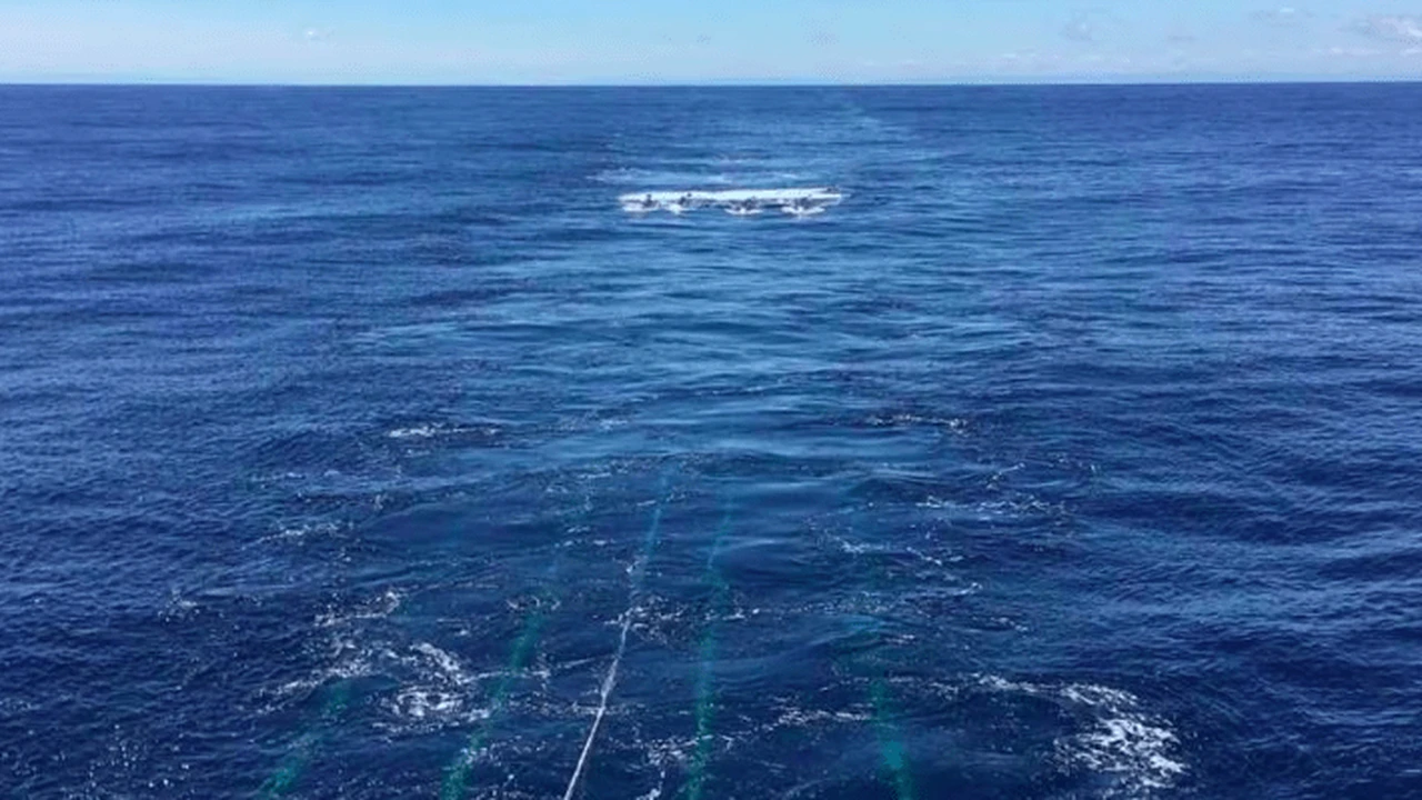 Una falla en el Océano Pacífico está partiendo a la Tierra en dos desde ...