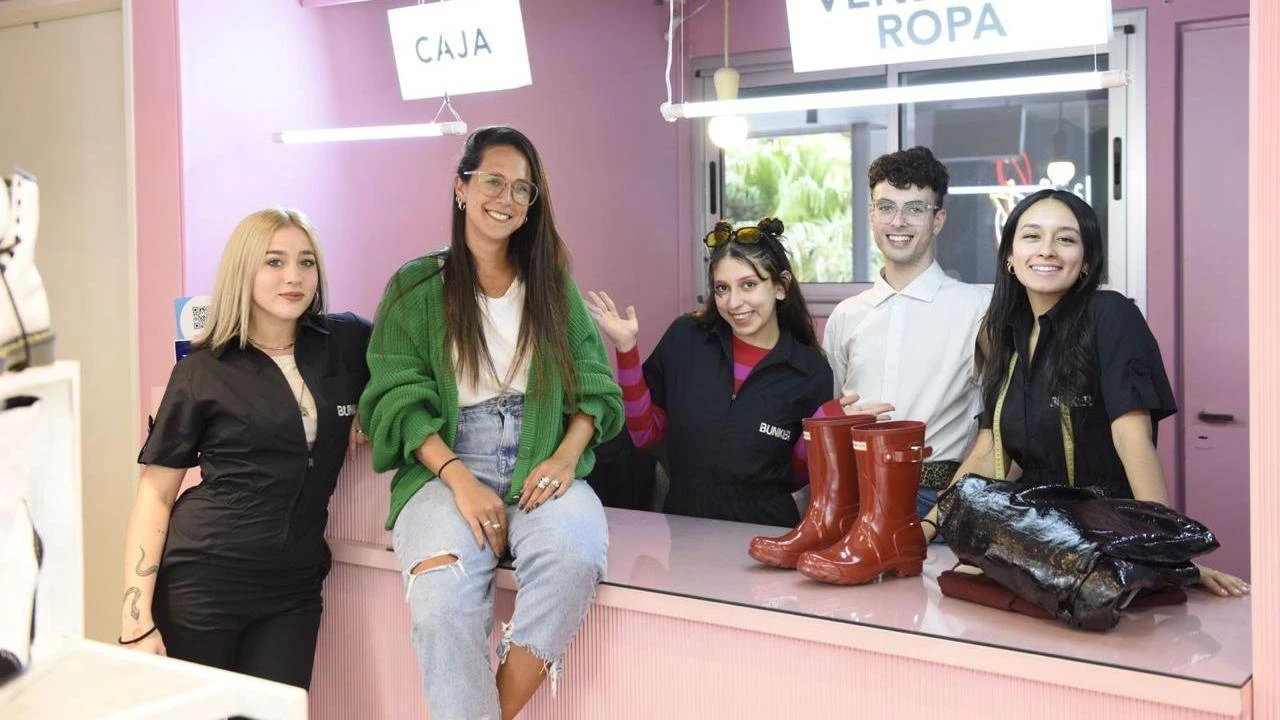 Moda circular: con este emprendimiento la hija de Julián Weich ya ...