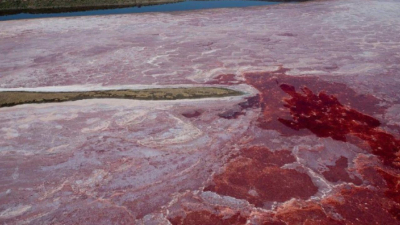 La NASA halló un lago espectacular que se creía extinto y reveló una imagen