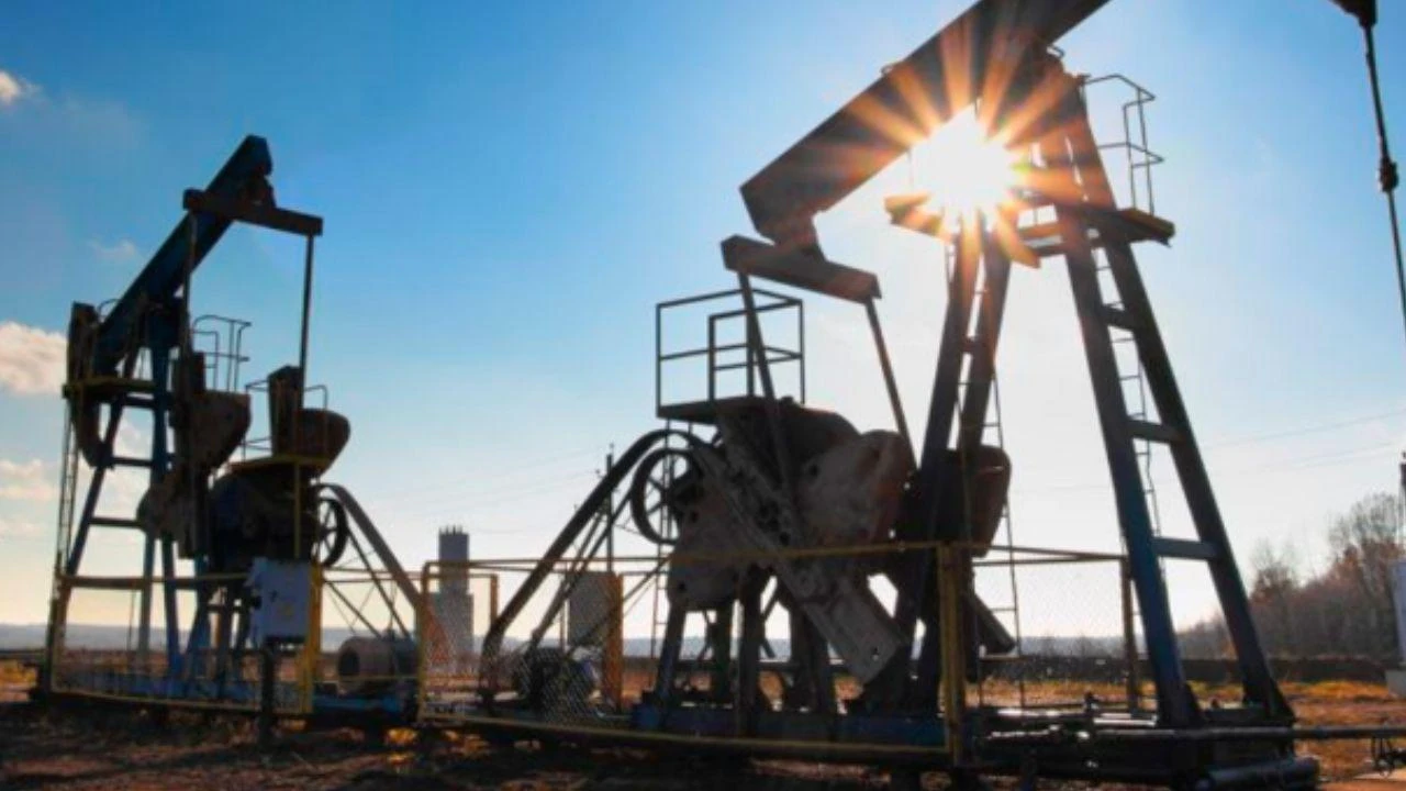 Presentan ley para que las petroleras paguen la remediación ambiental y ...