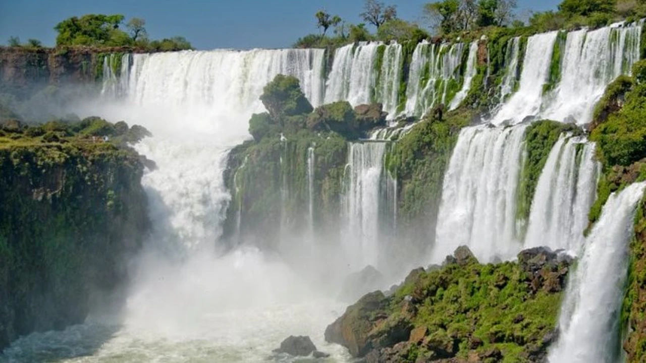 Vacaciones y descanso: la mejor época para ir a las Cataratas