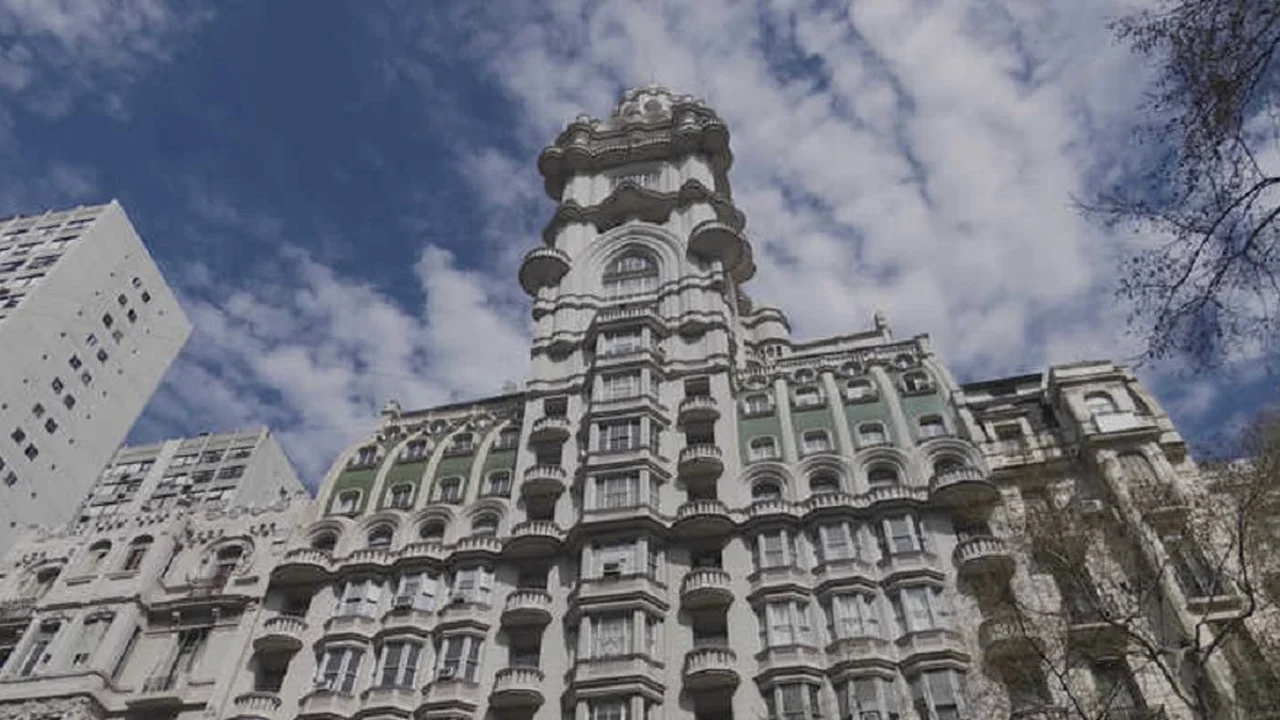 El Palacio Barolo cumple 100 años: único faro urbano de la Ciudad