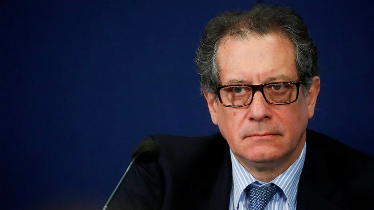 Alberto Fernández ratificó a Pesce como presidente del Central