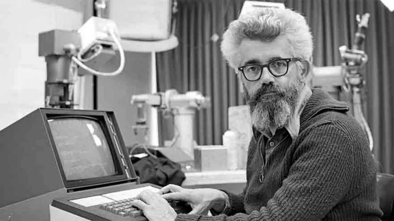 ¿Quién fue el "padre" de la inteligencia artificial?