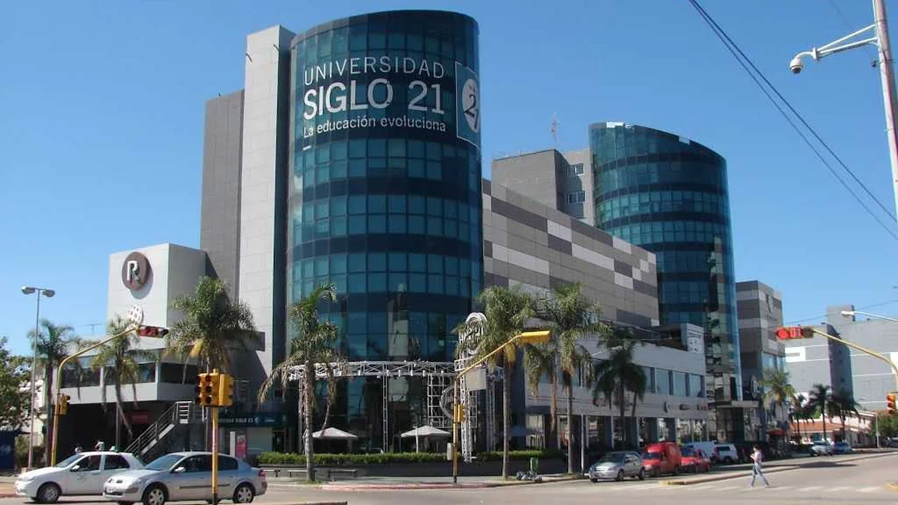 Universidad Siglo 21: ¿qué carreras estudiar a distancia?