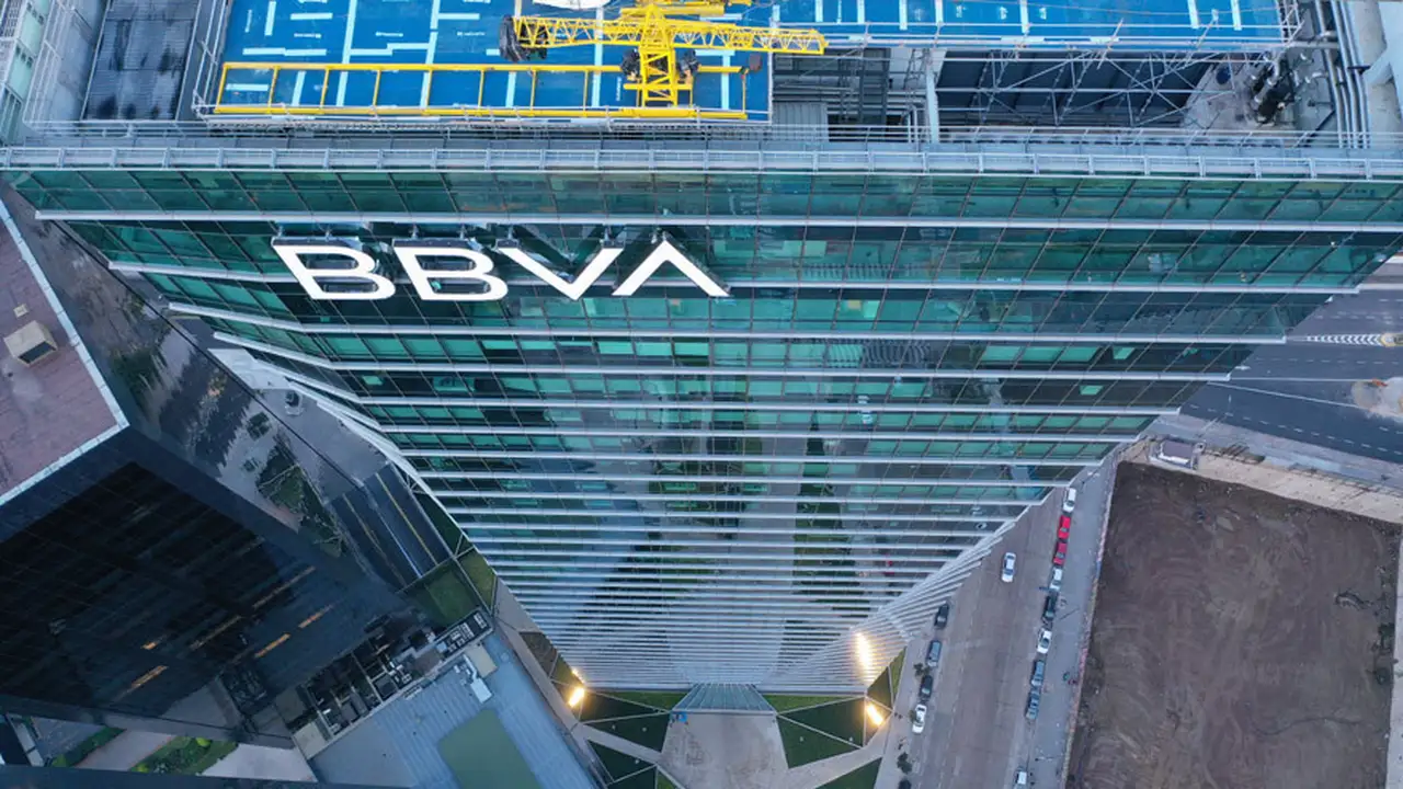 El BBVA oficializó su salida de Estados Unidos