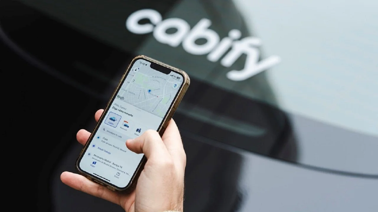 Cabify lanza su nueva campaña "Acercate"