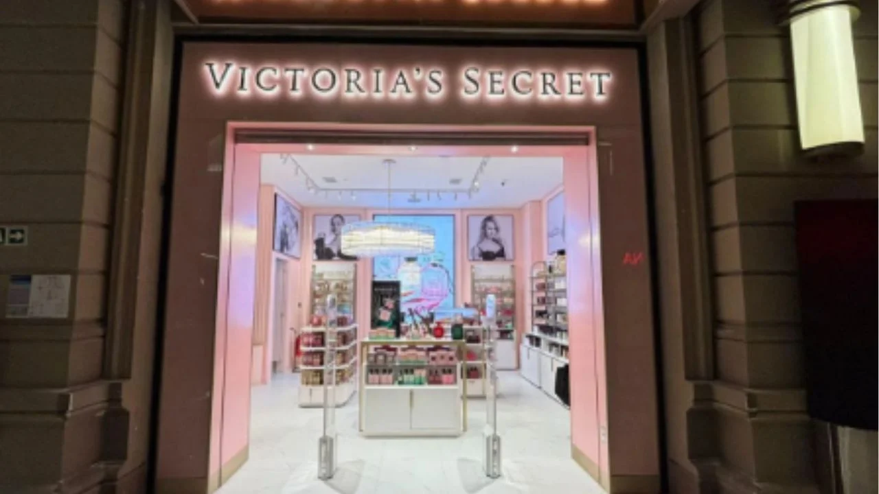 Victoria's Secret abrió otro local en Argentina, con precios 50% más ...