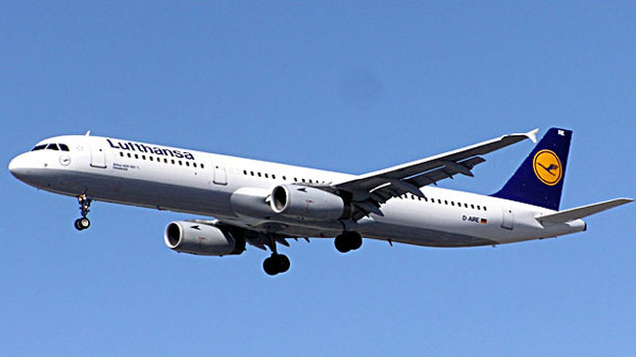 Lufthansa Cancela Más De 3 000 Vuelos Por Una Histórica Huelga De Pilotos