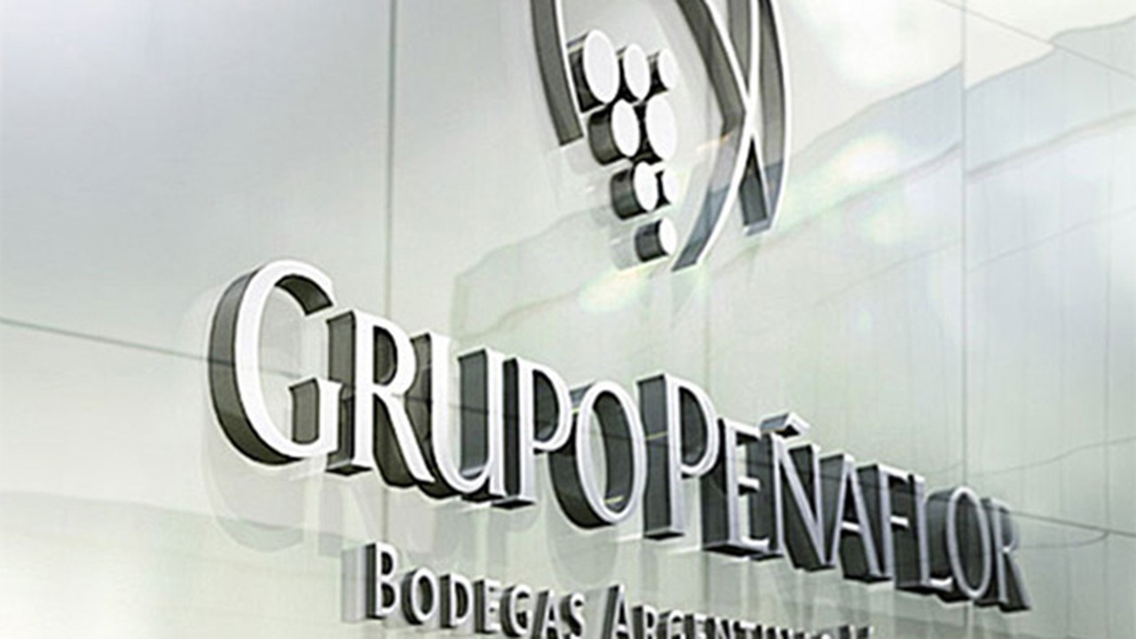 Se oficializó la venta del 50% del grupo Peñaflor a la familia Bemberg