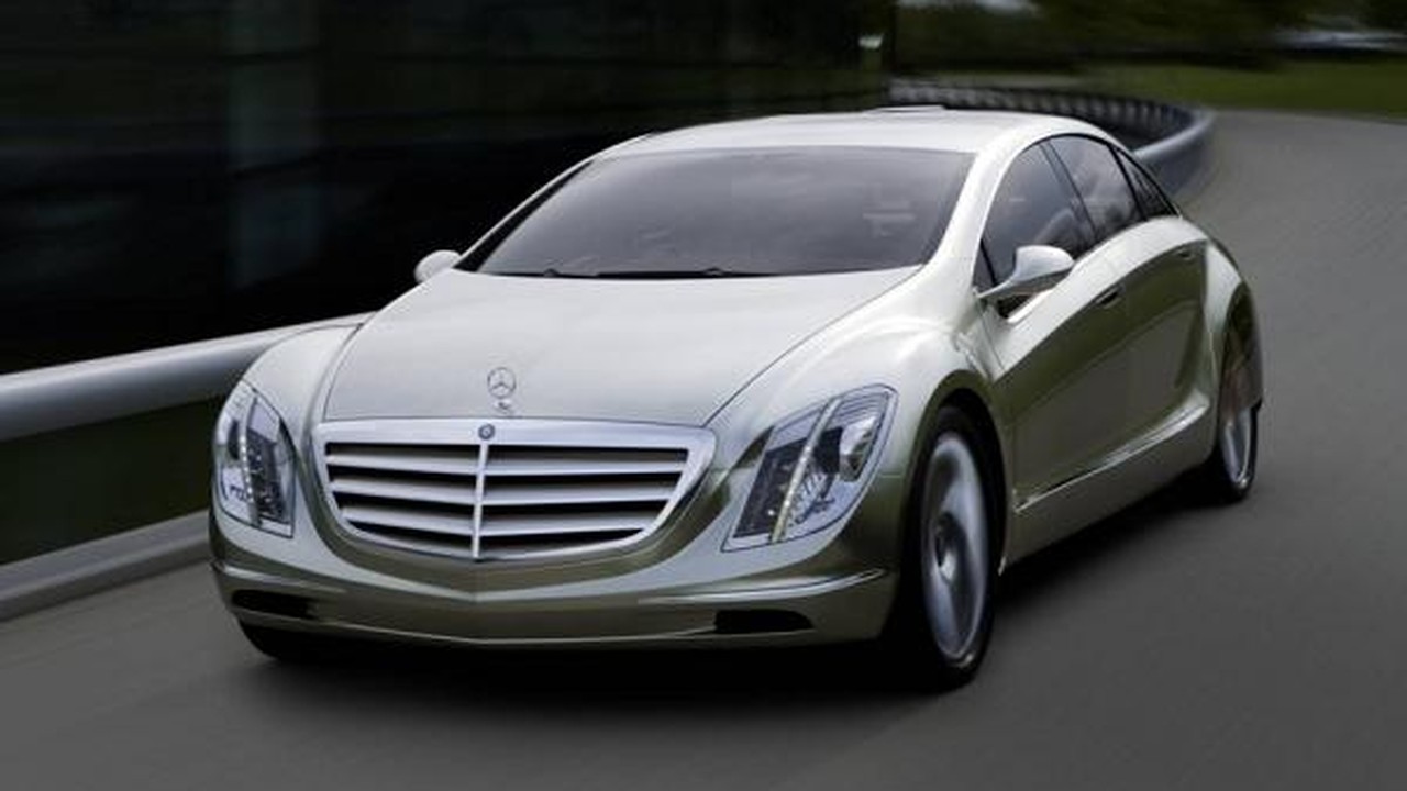 Mercedes Benz estrena un nuevo slogan para la marca: "Lo mejor o nada"