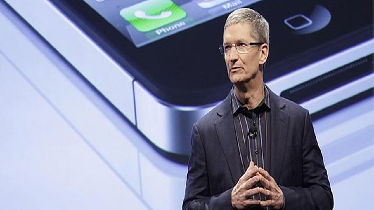 En medio de la polémica por las condiciones laborales, el CEO de Apple ...