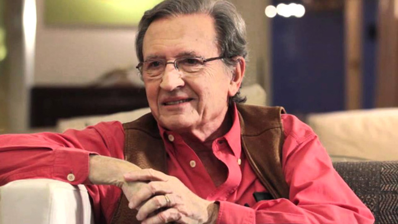 Las redes dieron por muerto a Mariano Grondona, pero está vivo