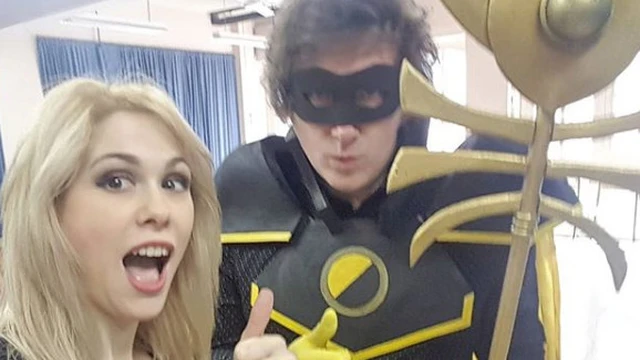 Video: el desopilante disfraz de Milei en un evento cosplayer