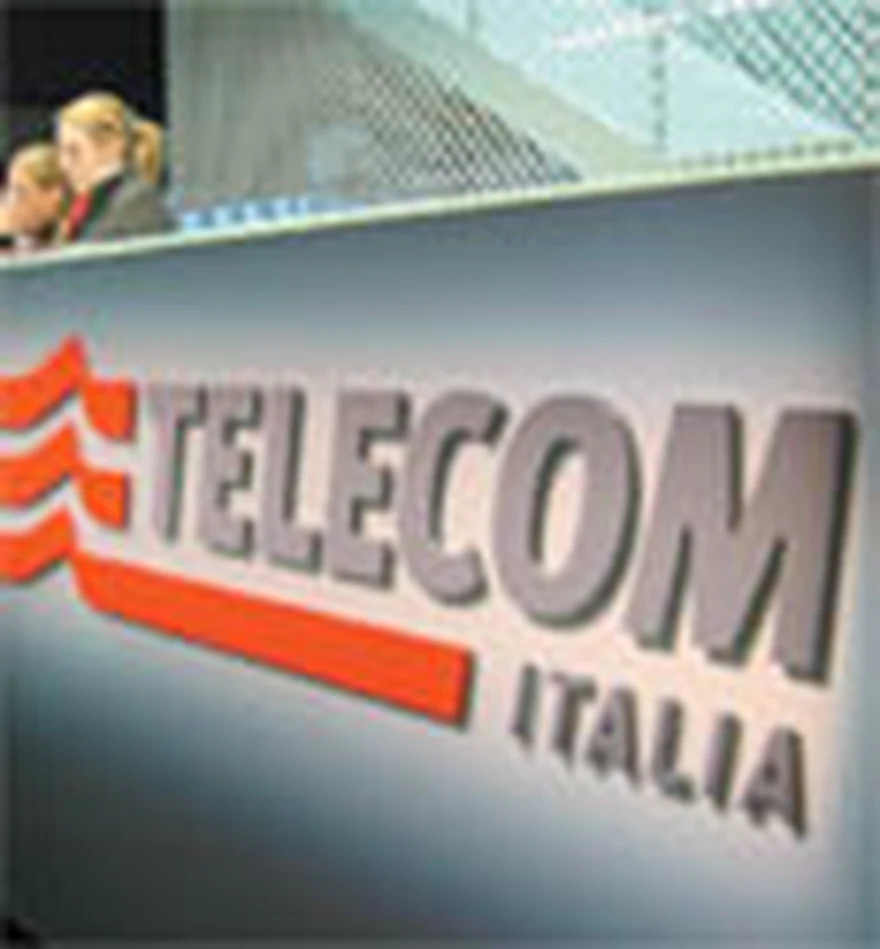 Telefónica se queda con el control de Telecom Italia