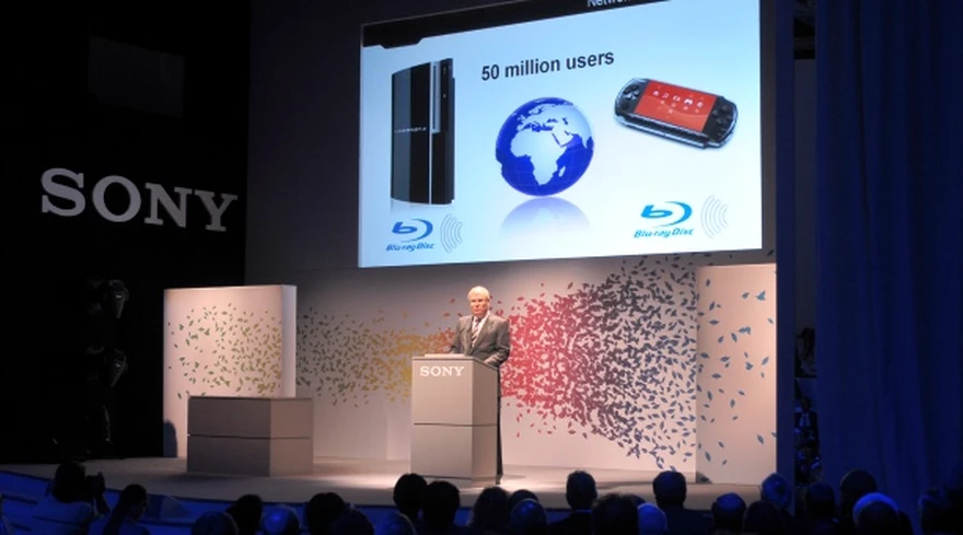 Sony apunta a la imagen de sus tiendas para competir con Apple