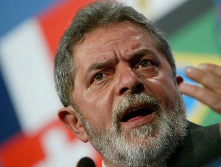Lula, un "Rolling Stone" de la polí­tica que sale de gira y cobra millones