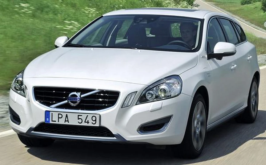 Volvo lanzará el V60 con motor hí­brido enchufable en 2012
