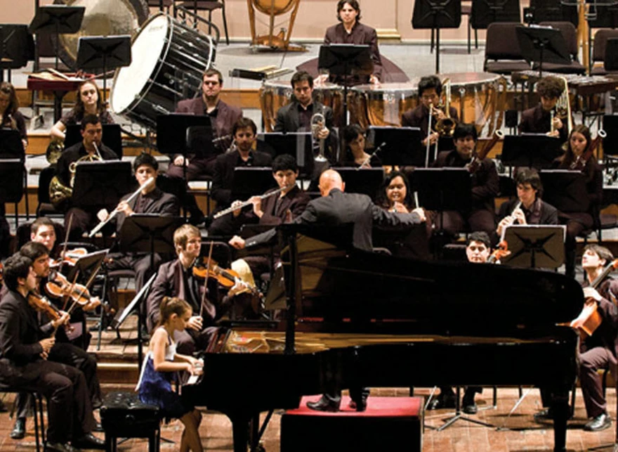 La Orquesta Académica del Teatro Colón se presenta con un show gratuito ...